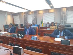 Zim reports positive progress in first 100 day cycle projects for 2025 ...