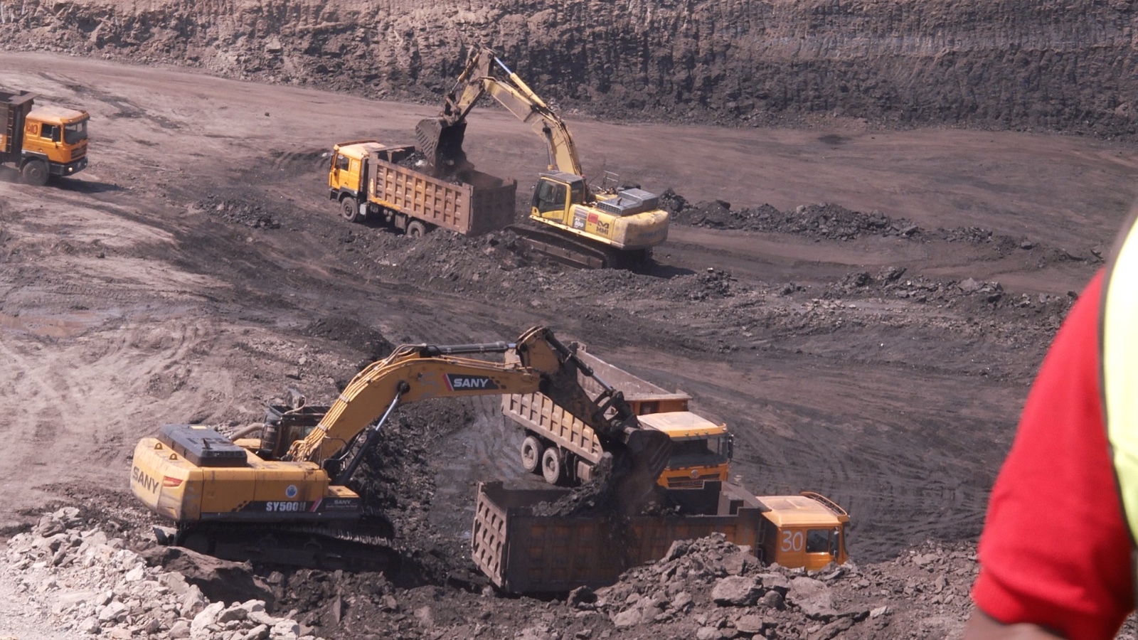 Hwange coal mine boosts output, eyes exports to South Africa and Zambia ...