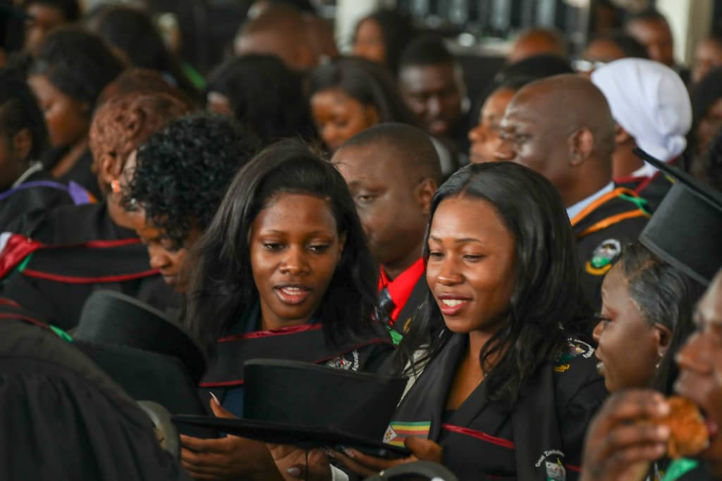 President Mnangagwa caps 3 477 at Great Zimbabwe University - ZBC NEWS