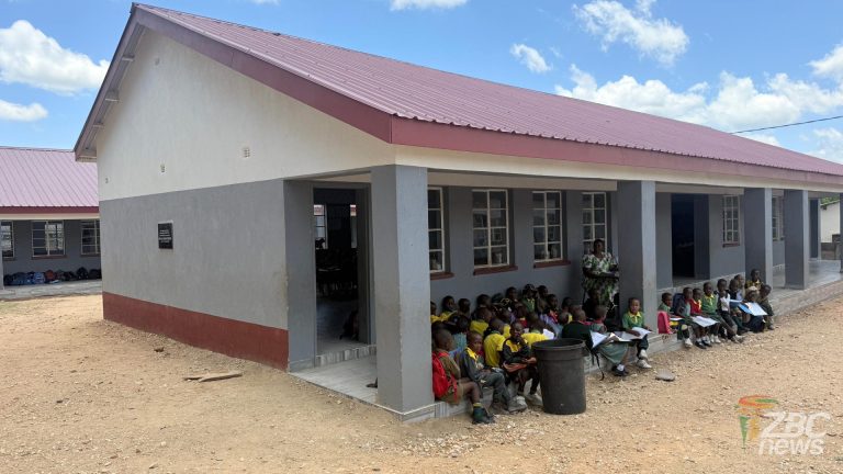 Govt expands school infrastructure to ease congestion in Chinhoyi - ZBC ...
