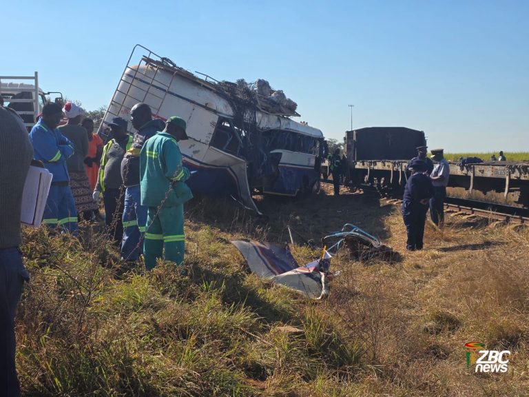 Police name six victims of fatal Triangle bus-train crash - ZBC NEWS
